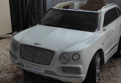 Детский автомобиль Toyland Bentley Bentayga Белый