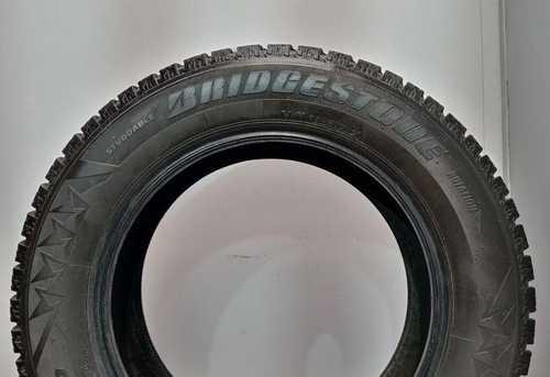 Bridgestone Ice Cruiser 7000 215/60 R16
