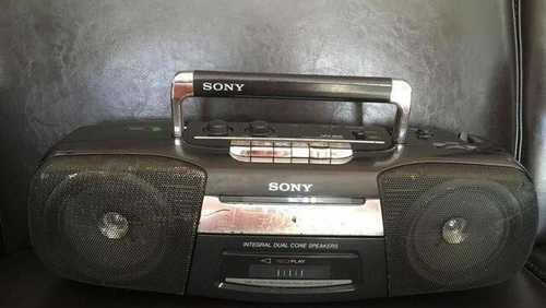 Магнитофон Sony CFS-B5S