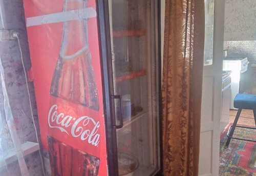 Холодильник для напитков кока-кола