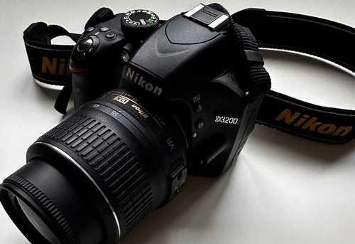 Цифровая зеркальная фотокамера Nikon