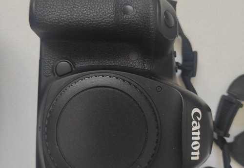 Зеркальный фотоаппарат Canon 5D mark 4