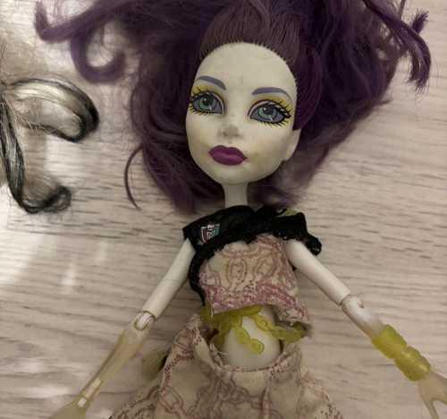 Monster high spectra