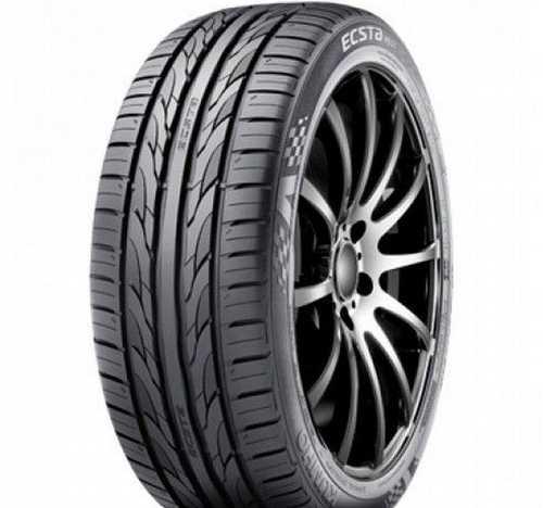 Kumho Ecsta PS31 215/45 R18 93W