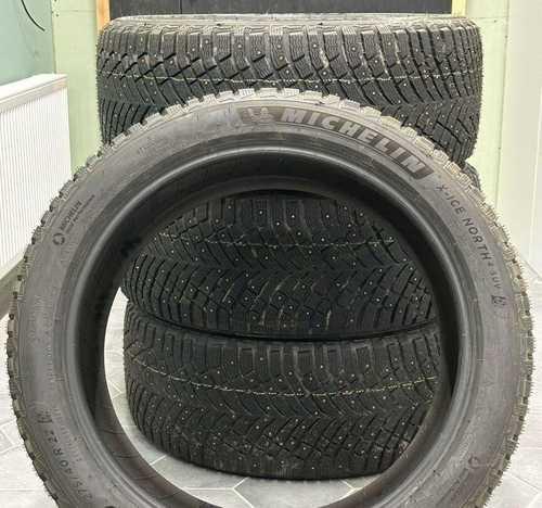 Michelin X-Ice North 4 SUV 275/40 R22 108T