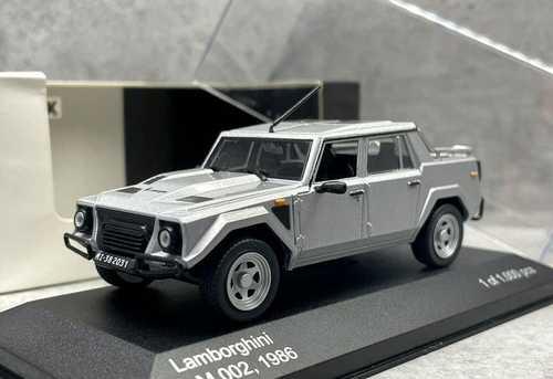 Коллекционная модель Lamborghini LM002 1:43