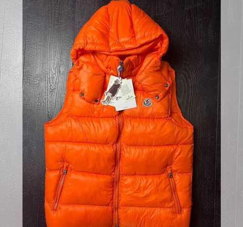 Жилетка Moncler