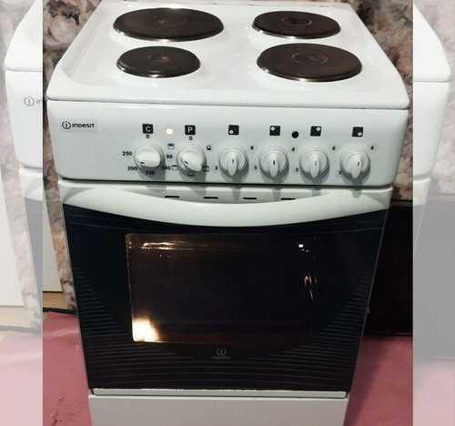 Плита indesit, Италия,50.50.привезу