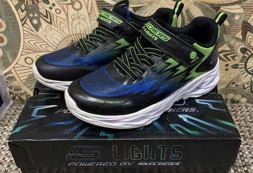 Кроссовки skechers 32