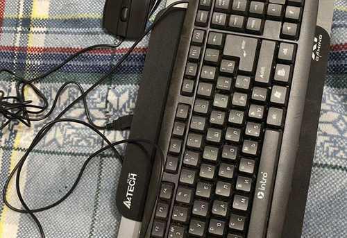 Игровая клавиатура,мышка и коврик