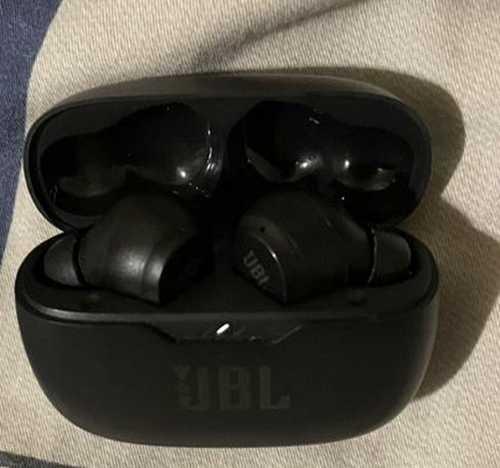 Беспроводные наушники jbl