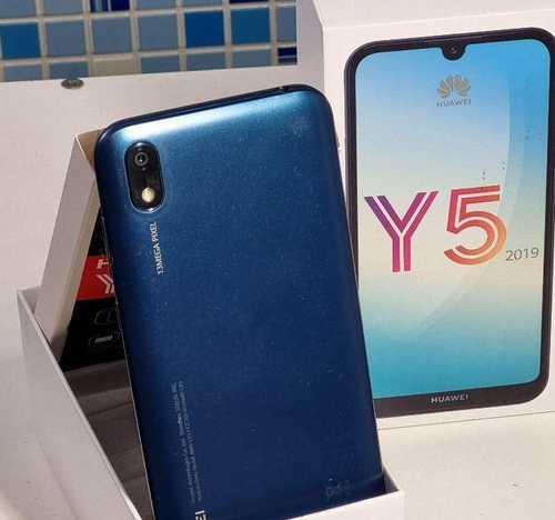 HUAWEI Y5 (2019), 2/32 ГБ