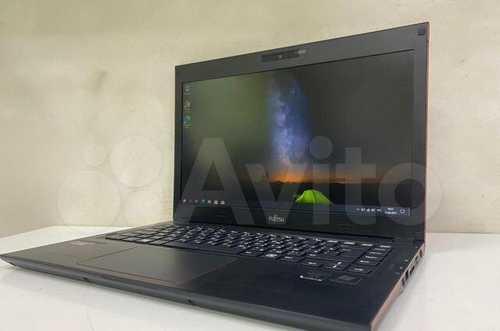 Ультрабук Fujitsu lifebook U554