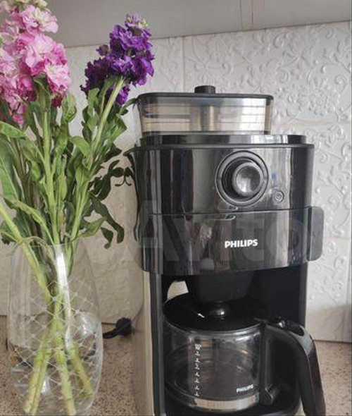 Кофеварка Philips HD7767 Grind & Brew