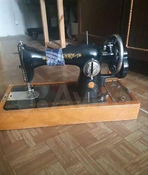 Швейная машина Подольск