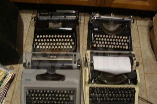 Пишущая машинка Ивица Москва Continental чемодан