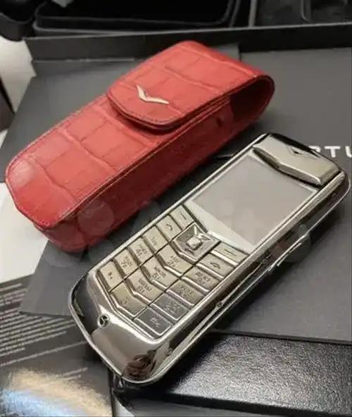 Vertu Constellation Red Alligator