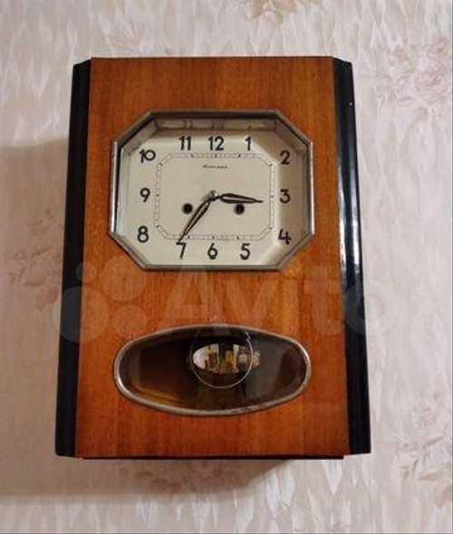 Часы СССР Янтарь, настенные