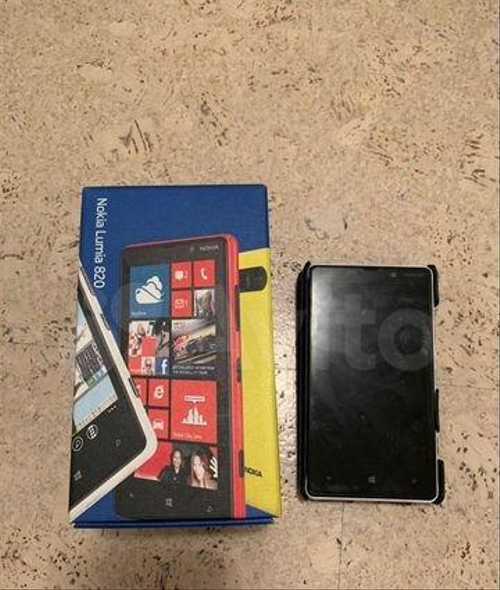 Телефон Nokia Lumia 820 и другие