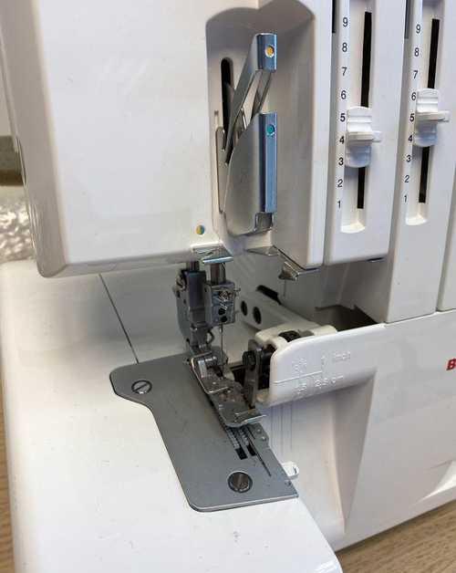 Оверлок для швейной машины Bernina 880DL