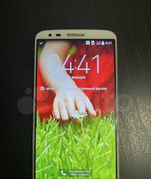 Телефон LG G2