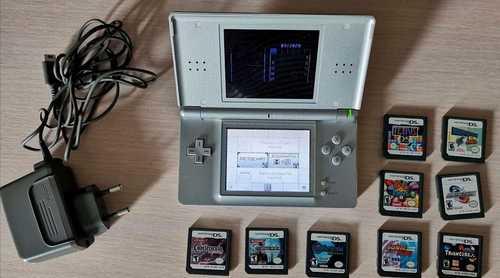 Nintendo DS Lite (как нерабочая) +игры