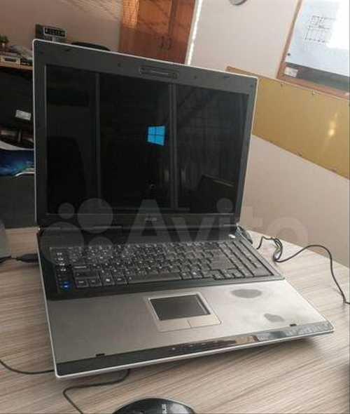 Asus A7S 17" T7500/ DDR2 3Gb/ 750Gb/ GF8400M 128Mb
