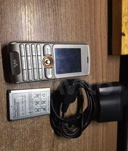 Телефон sony ericsson w200i