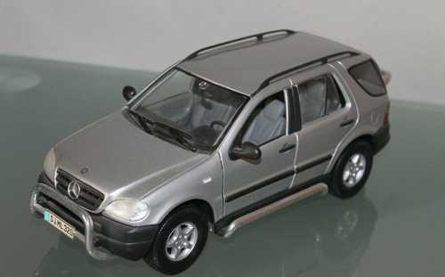 1/18 Редкий maisto mercedes benz ML 320 silber