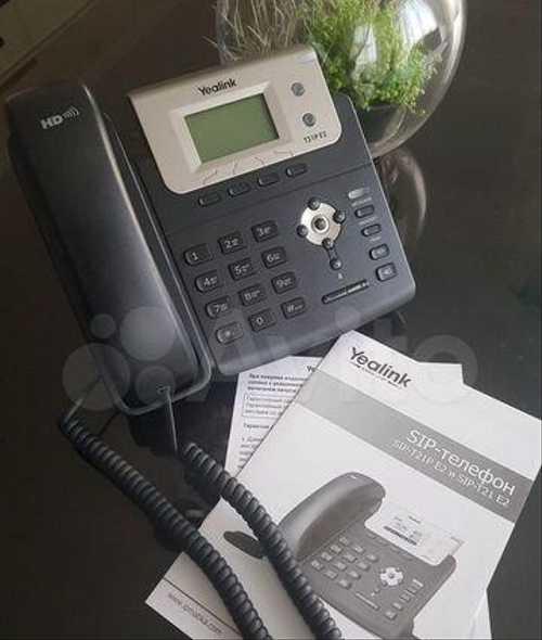 Телефон VoIP Yealink T21PE2 +Шлюз IP Yeastar TG200