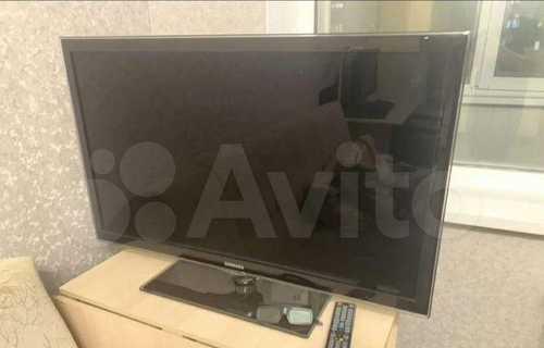 Full HD TV Samsung UE40D6100