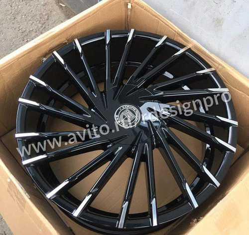 Диски оригинал Lexani Wraith R22 5x150 Lexus 570