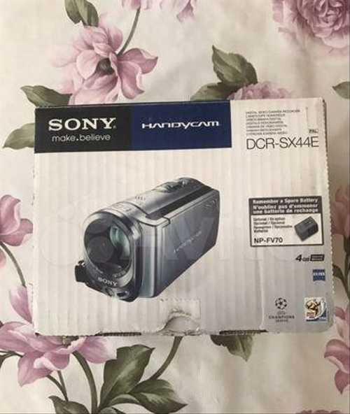 Видеокамера Soni DCR-SX44E