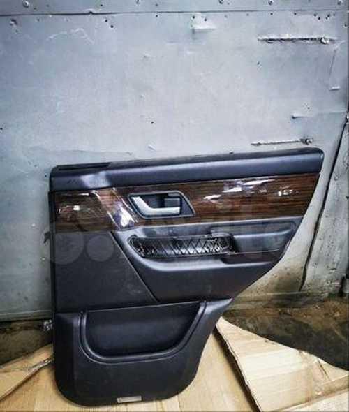 Обшивка задней правой двери Range Rover Sport 1