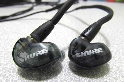 Shure SE215