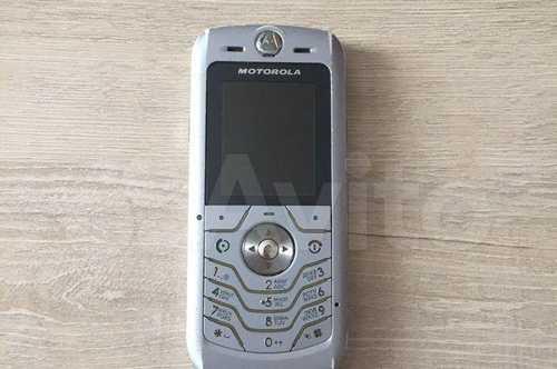 Телефон Motorola L6