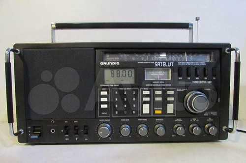 Grundig Satellit Professional 650 Радиоприемник