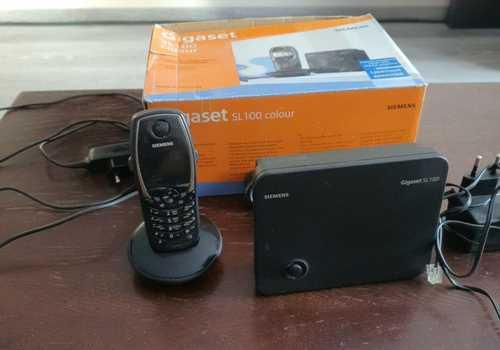 Siemens Gigaset SL 100 Colour Радиотелефон dect