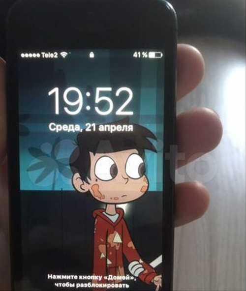 Телефон iPhone 5