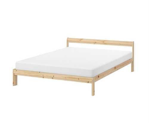 Кровать двуспальная с матрасом