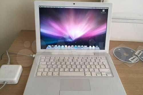 Apple MacBook MB402