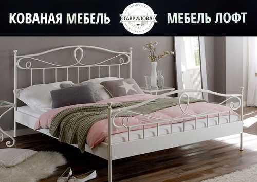 Кровать