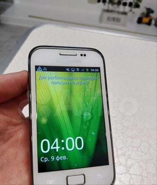 Телефон Samsung GT-S7500