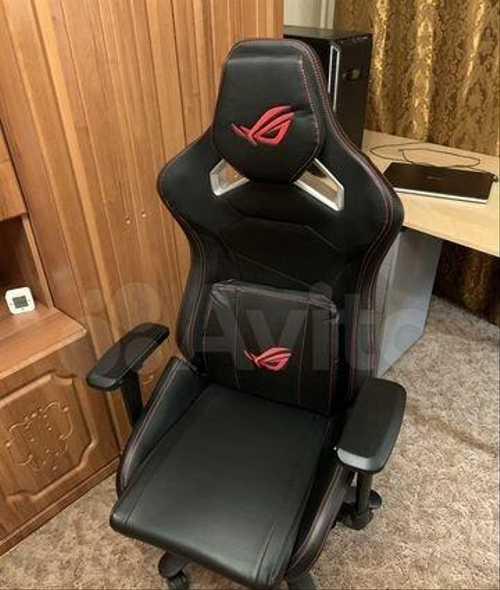 Игровое кресло Asus Rog Chariot Core (SL300)