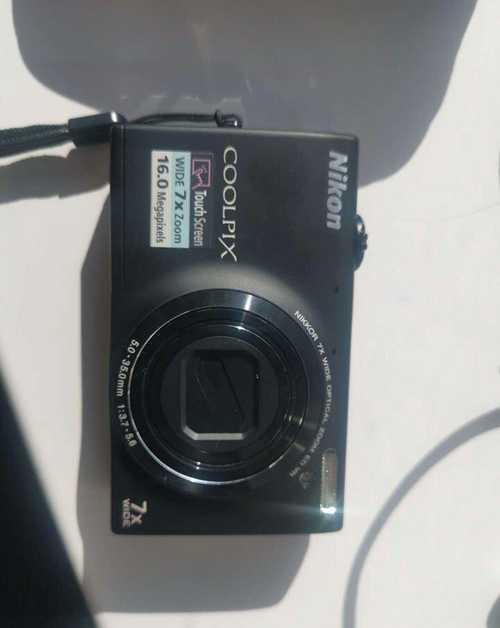 Компактный фотоаппарат Nkon coolpix s 6150