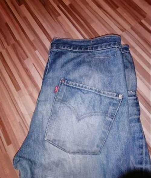 Мужские Levis Engineered Twisted джинсы
