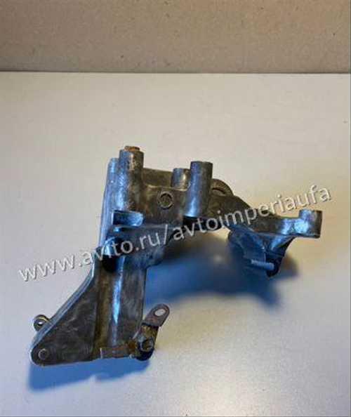 Кронштейн генератора Mitsubishi Outlander 3 4B11