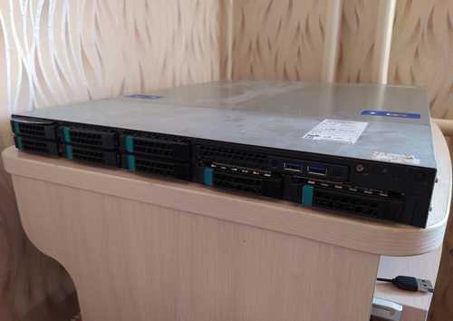 Сервер Intel (E3-1280V5, SAS 8x300Гб)