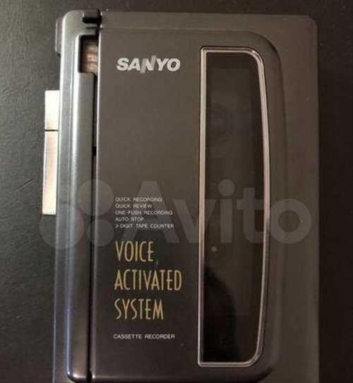 Кассетный диктофон Sanyo M1118