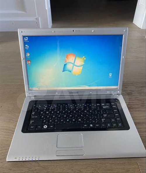 Ноутбук Samsung R520